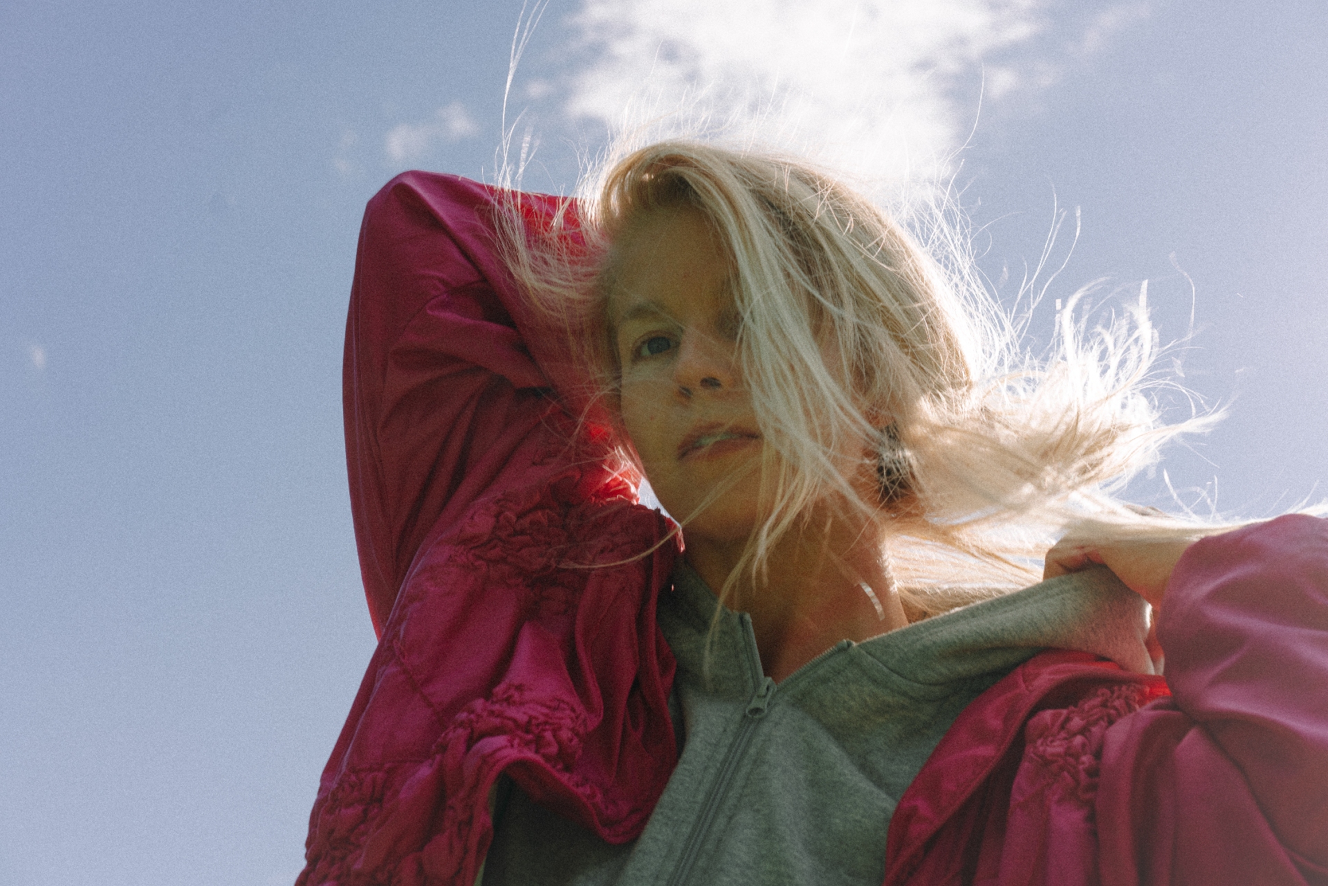 Shaina Hayes' new song 'Sun and Time' battles winter blues - Montreal Rocks